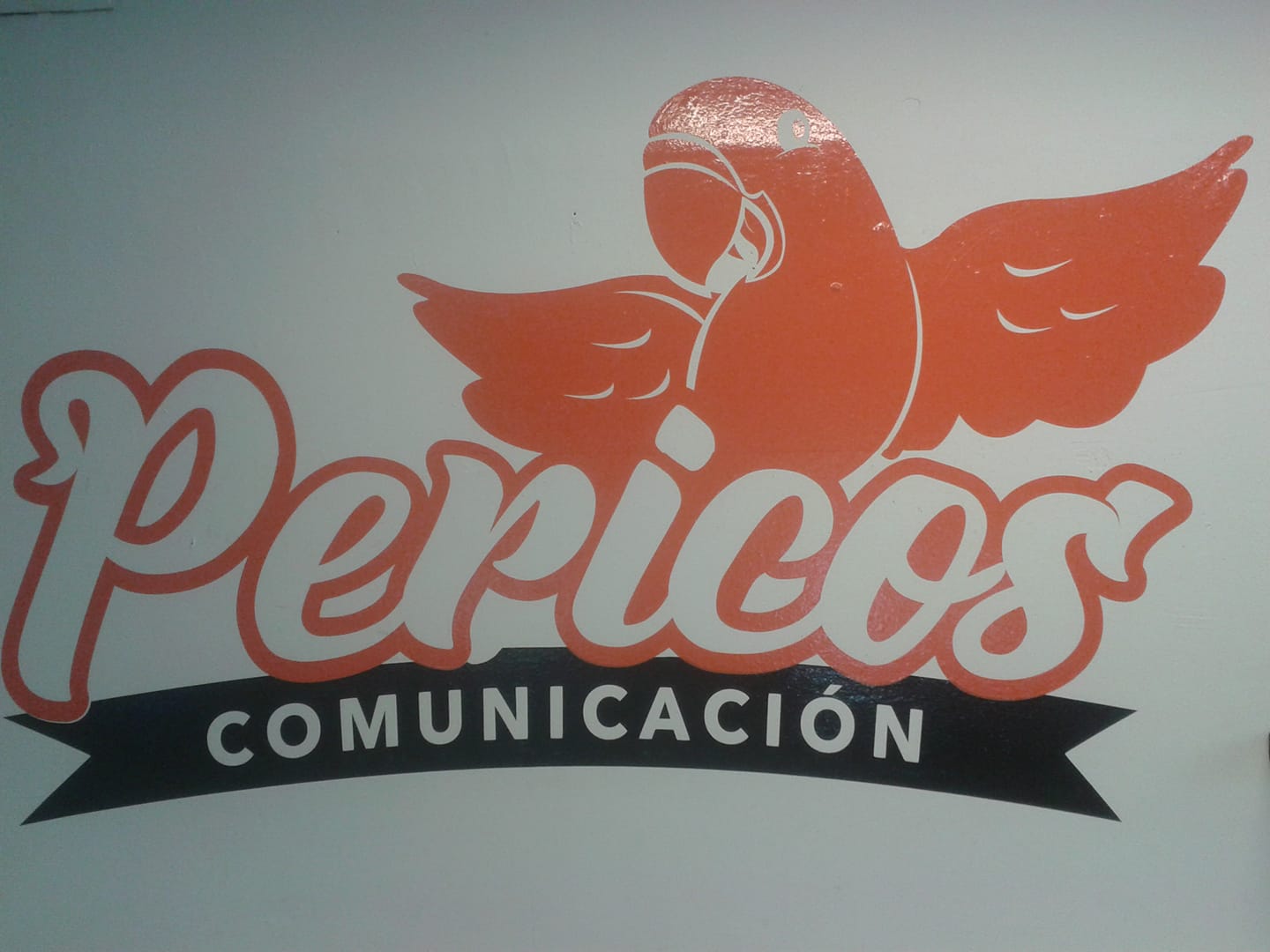 Facultad de Ciencias de la Comunicación, UANL. Insignias ...